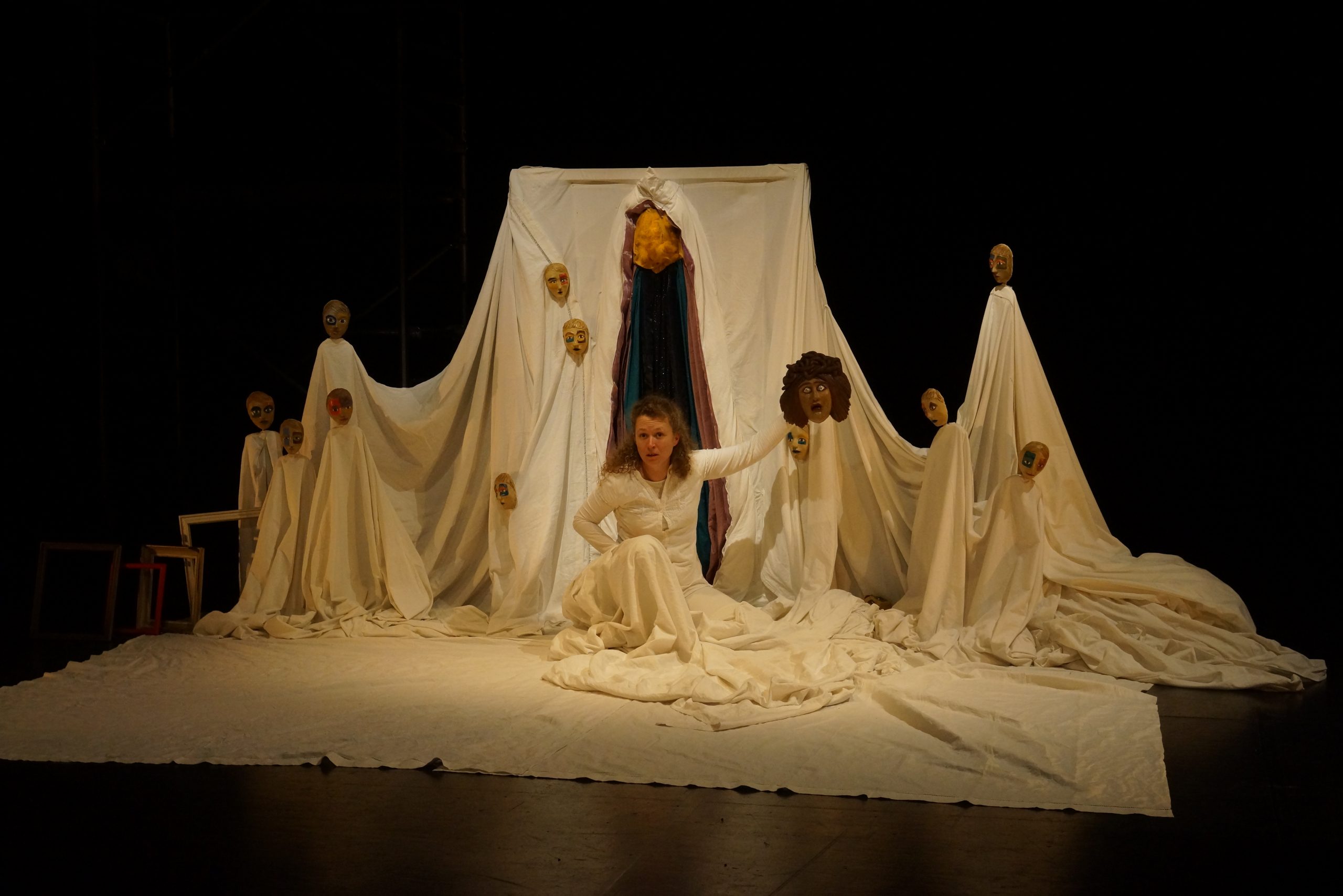 La Main de Vénus – The Puppet Sporting Club